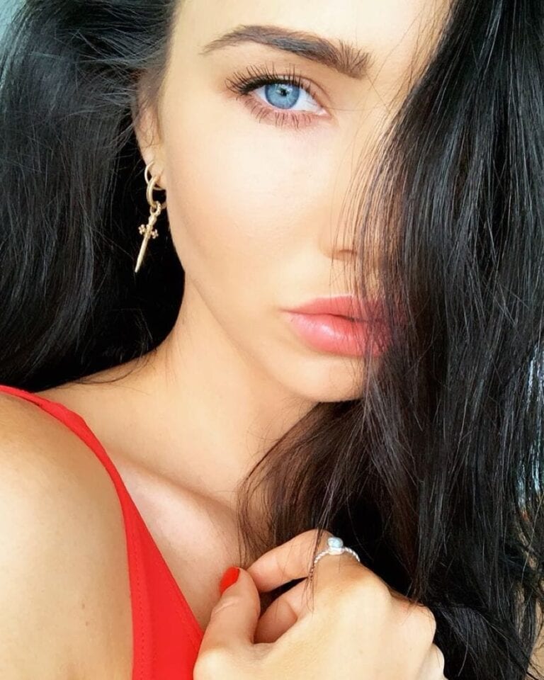 All You Wanted to Know About Jessica Green - Bio - Net Worth 2019