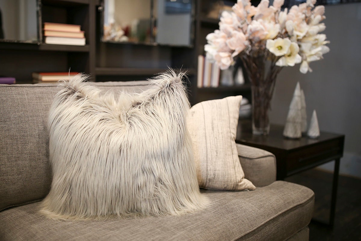 Decorating With Throw Animal Pillows: 5 Tips for Animal Lovers - The ...