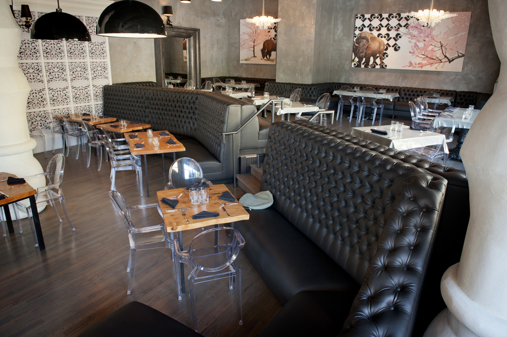 Experience True Luxury With Custom Diamond Tufted, Fully Upholstered ...